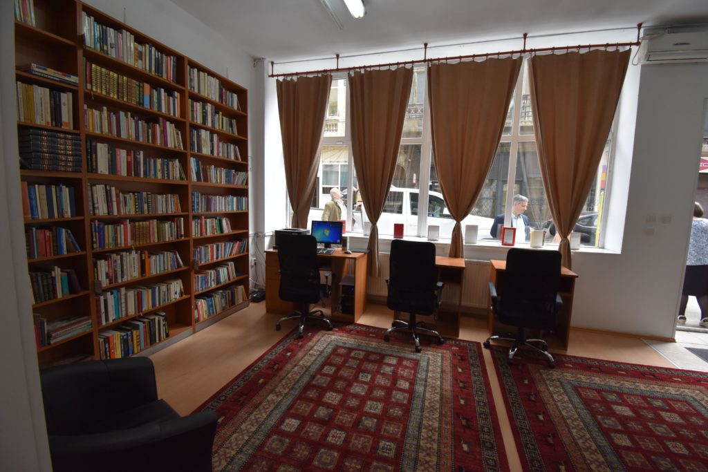 BIBLIOTECA METROPOLITANĂ BUCUREȘTI - SEDIUL CENTRAL MIHAIL SADOVEANU ☑ - Biblioteca ...